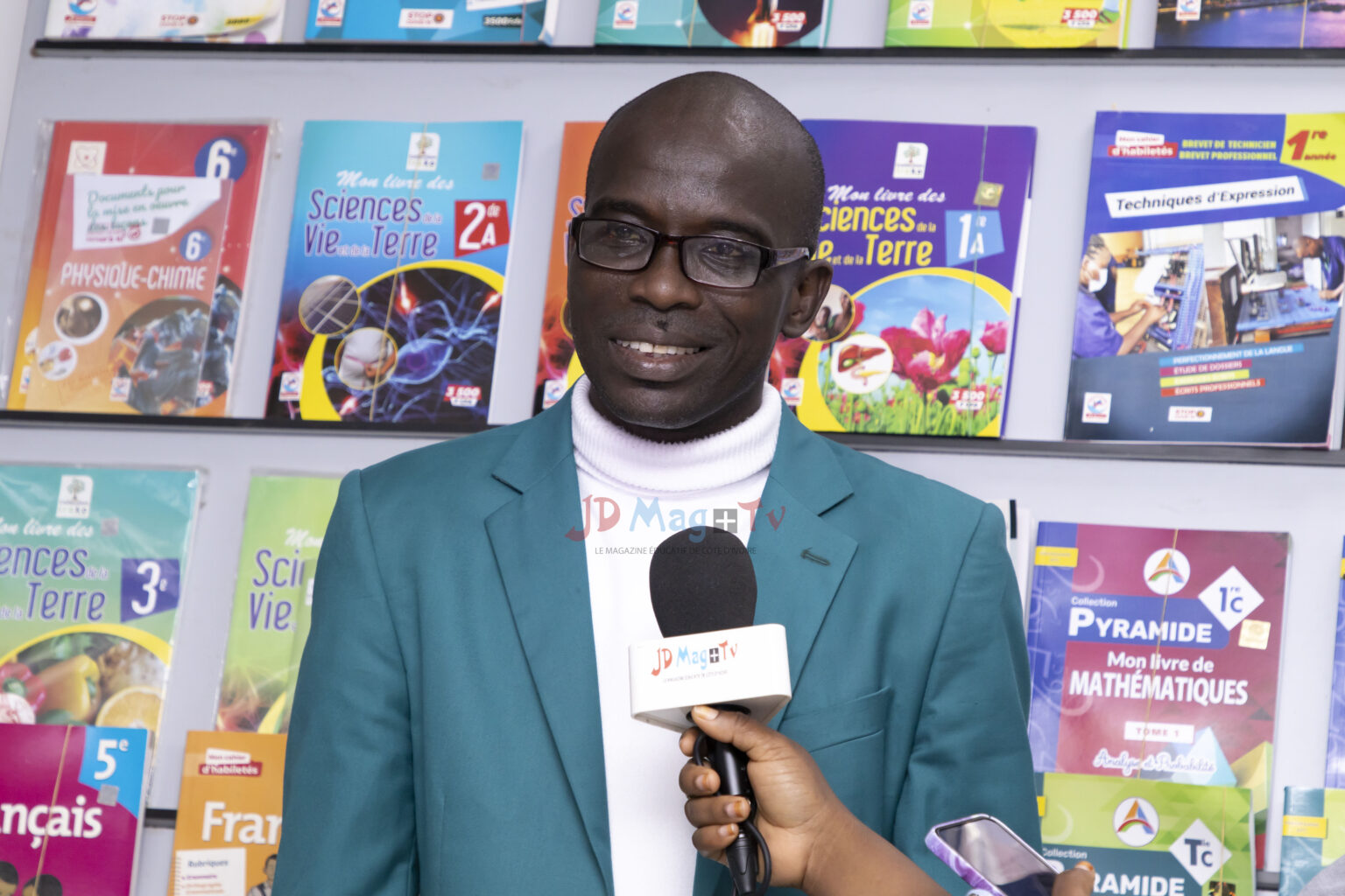 Actions sociales / Le Conseil d’Enseignement Mathématiques de l’EMPT ...